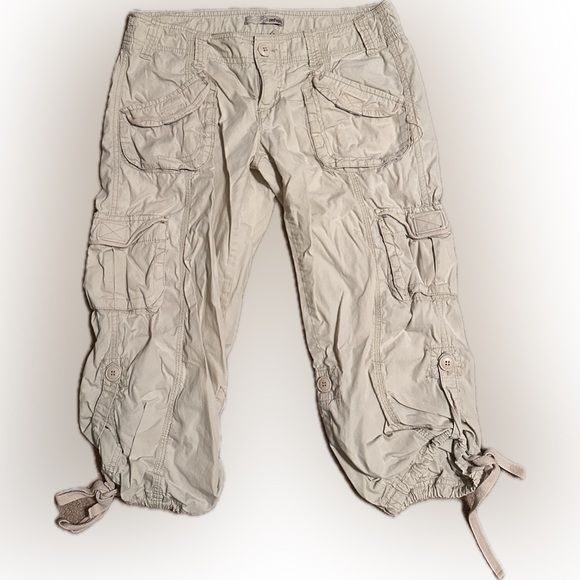 refuge | Shorts | 3 Refuge Brand Cargo Shorts Size 7 | Poshmark